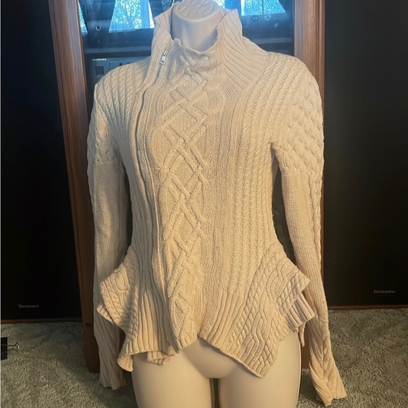 BCBGMaxAzria | Sweaters | Bcbg Sweater | Poshmark